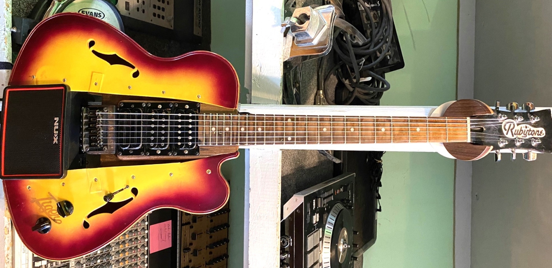Used Guitars and Guitar Amps for Sale at Rogue Music Store