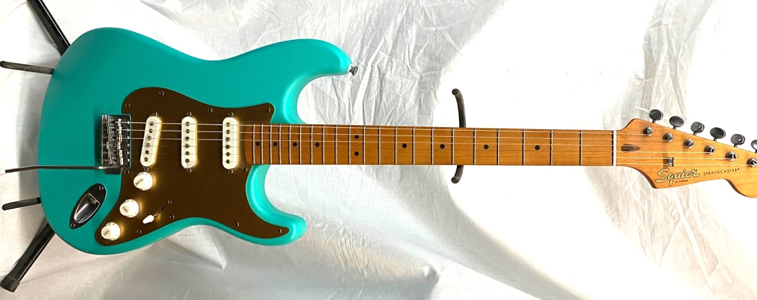 Used Guitars and Guitar Amps for Sale at Rogue Music Store